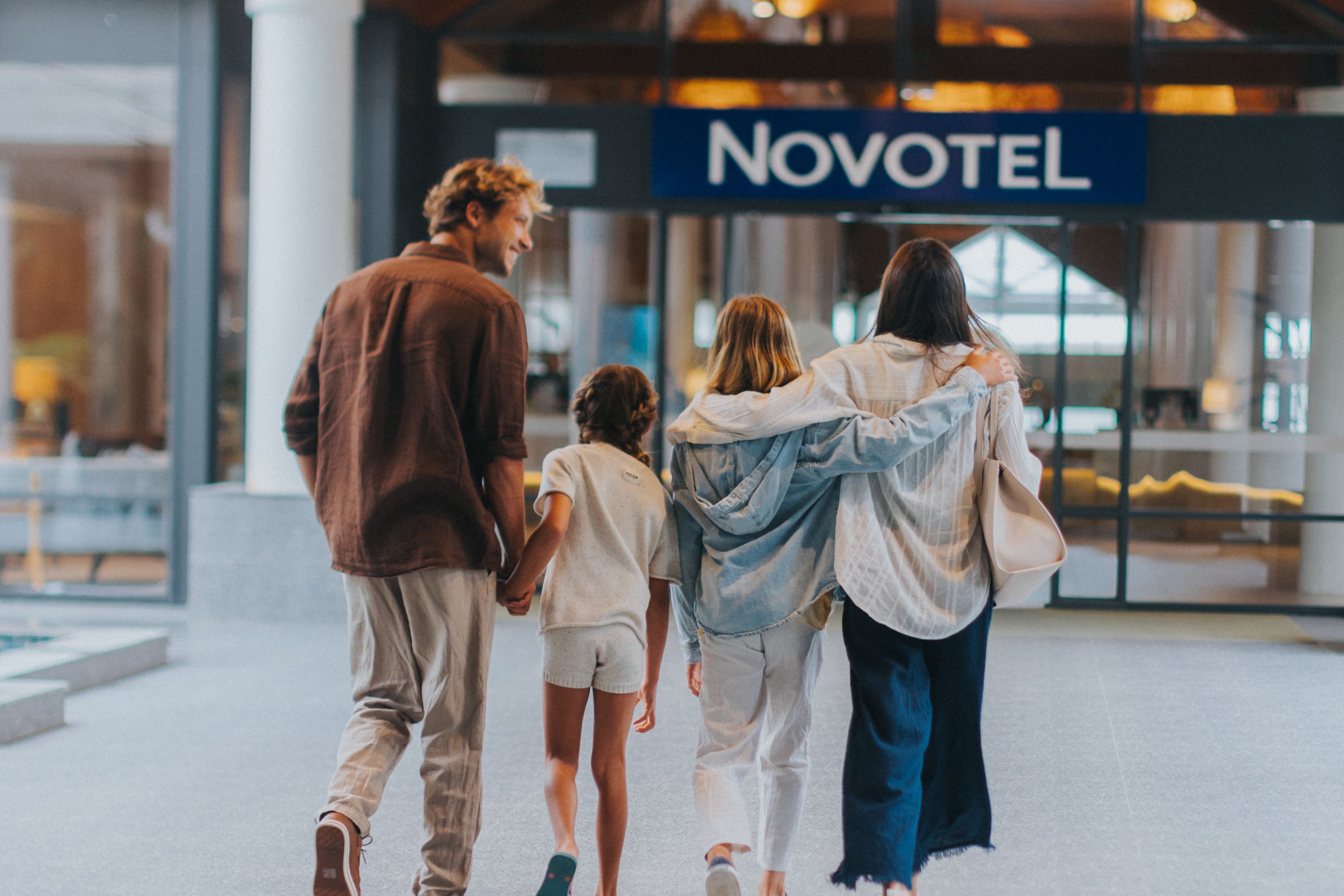 Novotel Hotels: book a hotel for family holidays or business trips