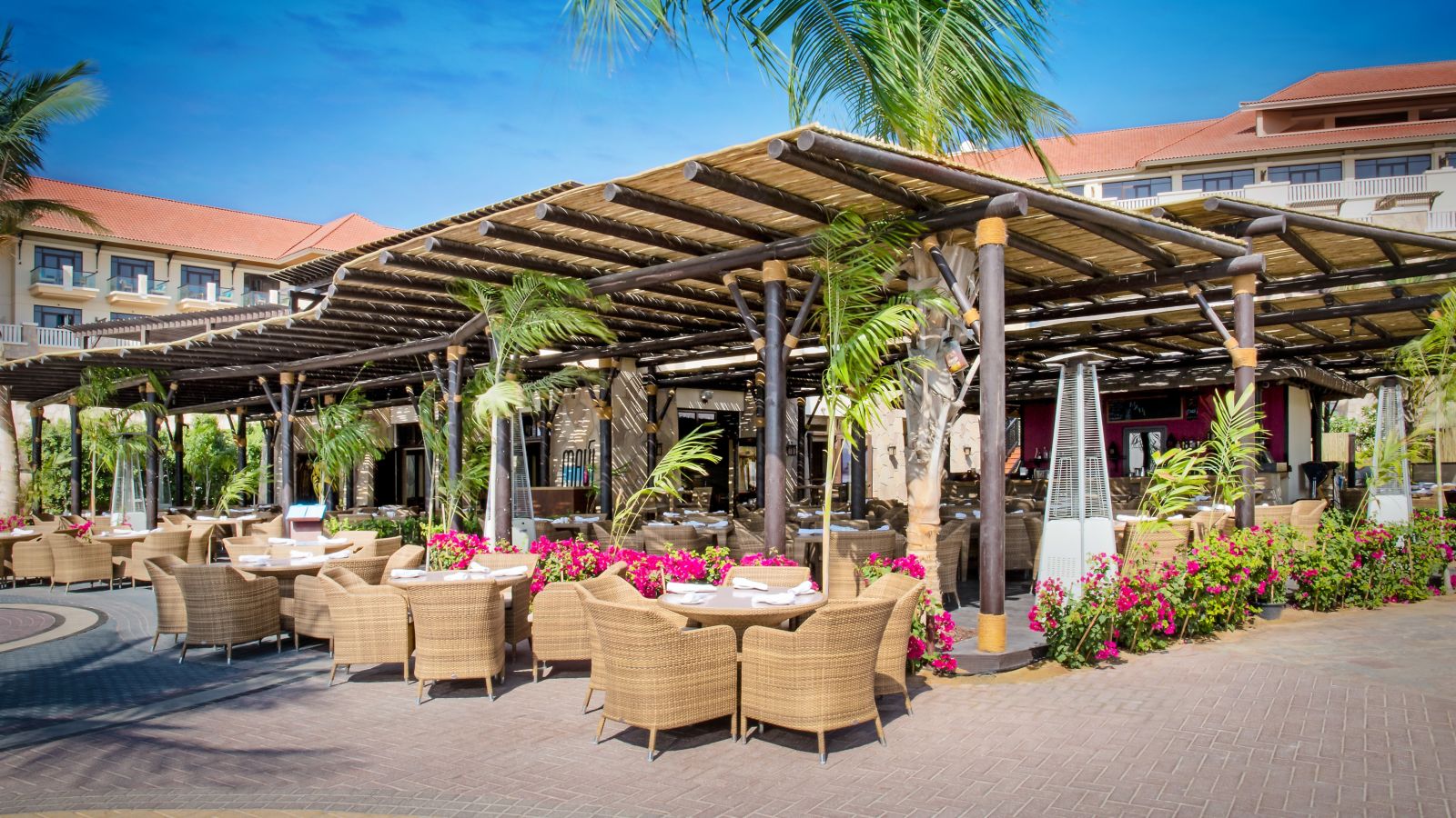 Manava | Buffet Restaurant Dubai | Sofitel Dubai The Palm