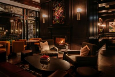 Rundle Bar - Bar in Banff Springs