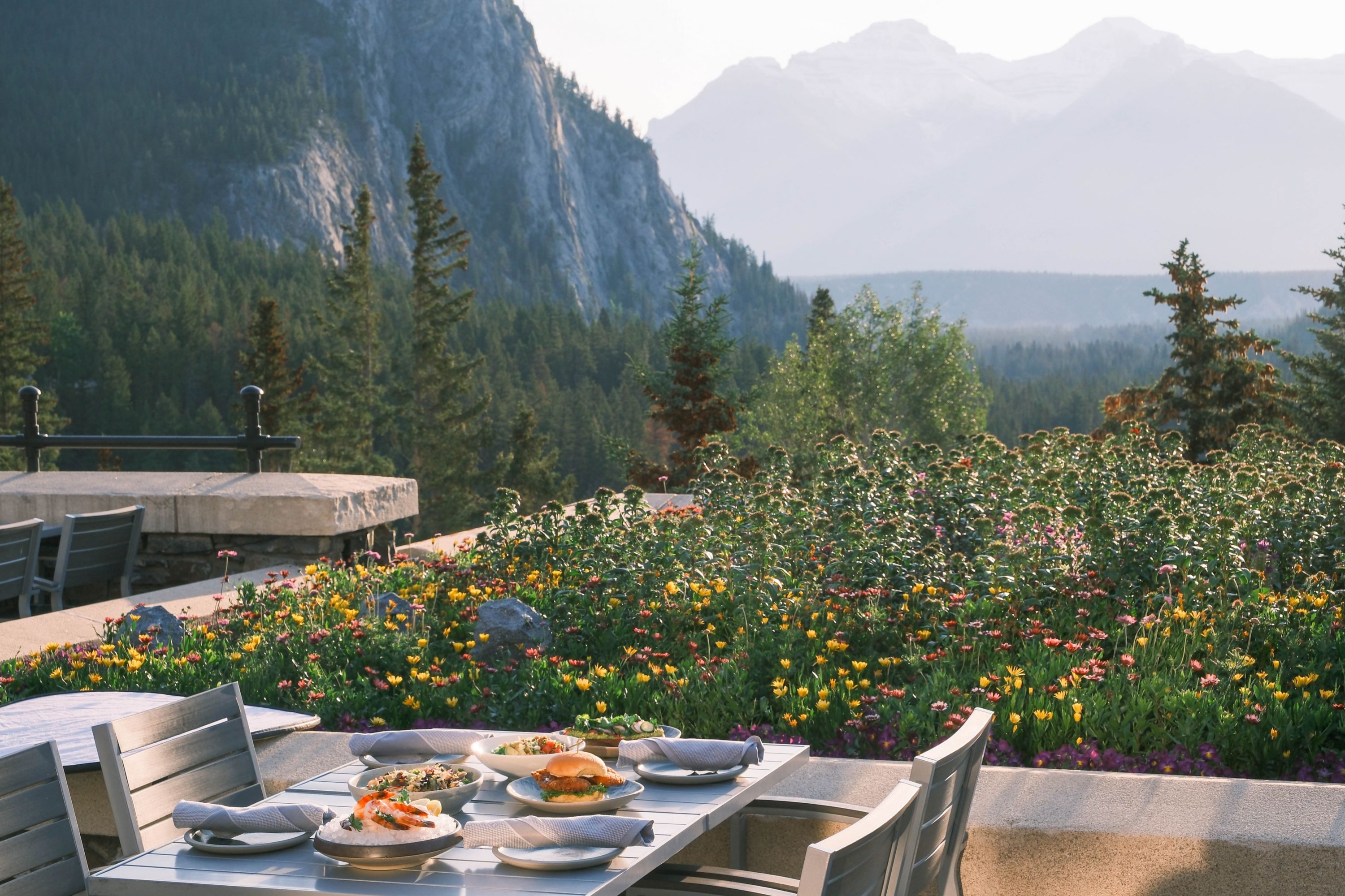 Castello Italiana - Italian Cuisine in Banff