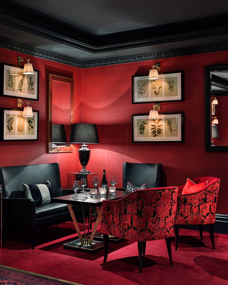 Le Salon Rouge | Sofitel Queenstown Hotel and Spa
