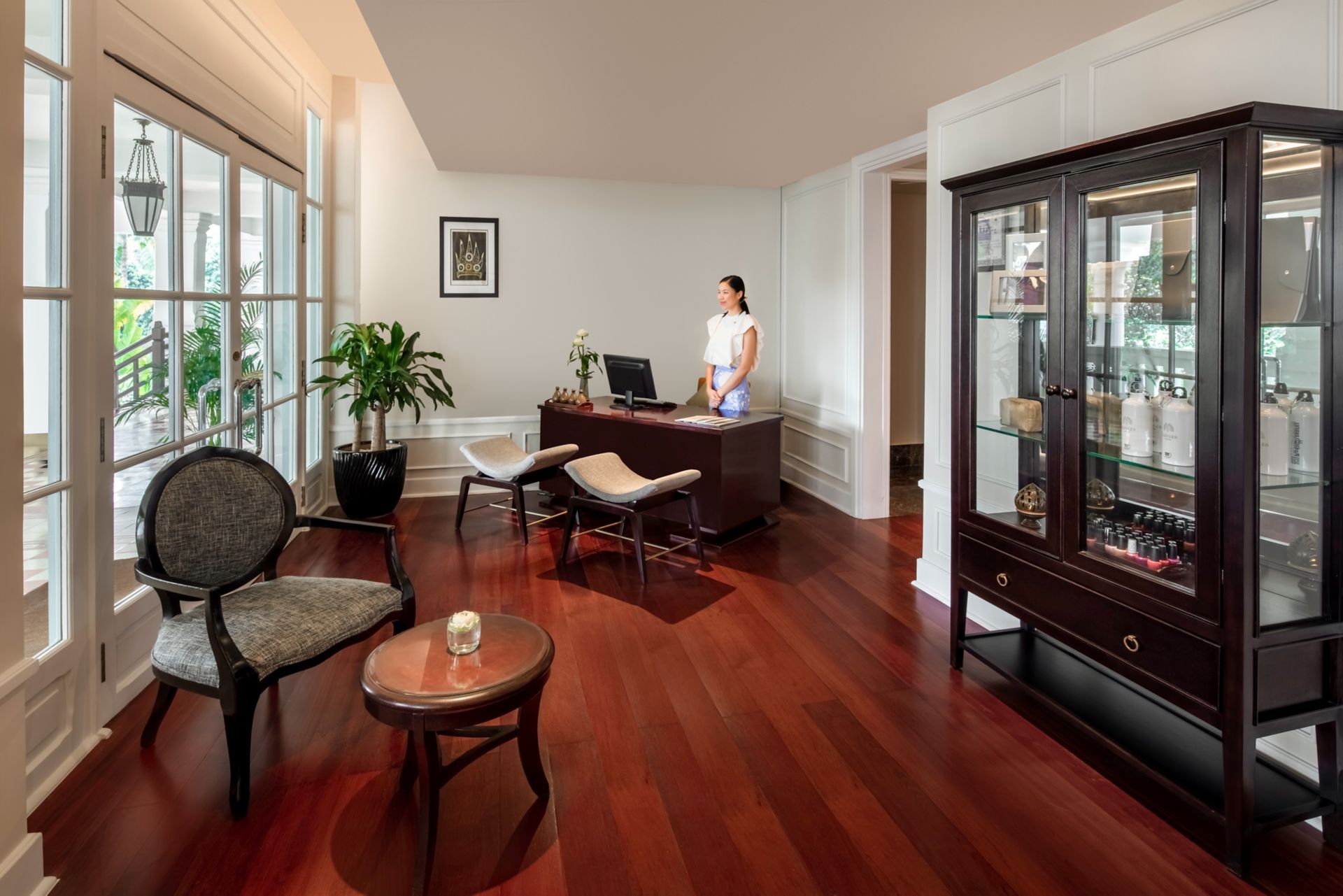 About hotel Raffles Hotel Le Royal Raffles Phnom Penh