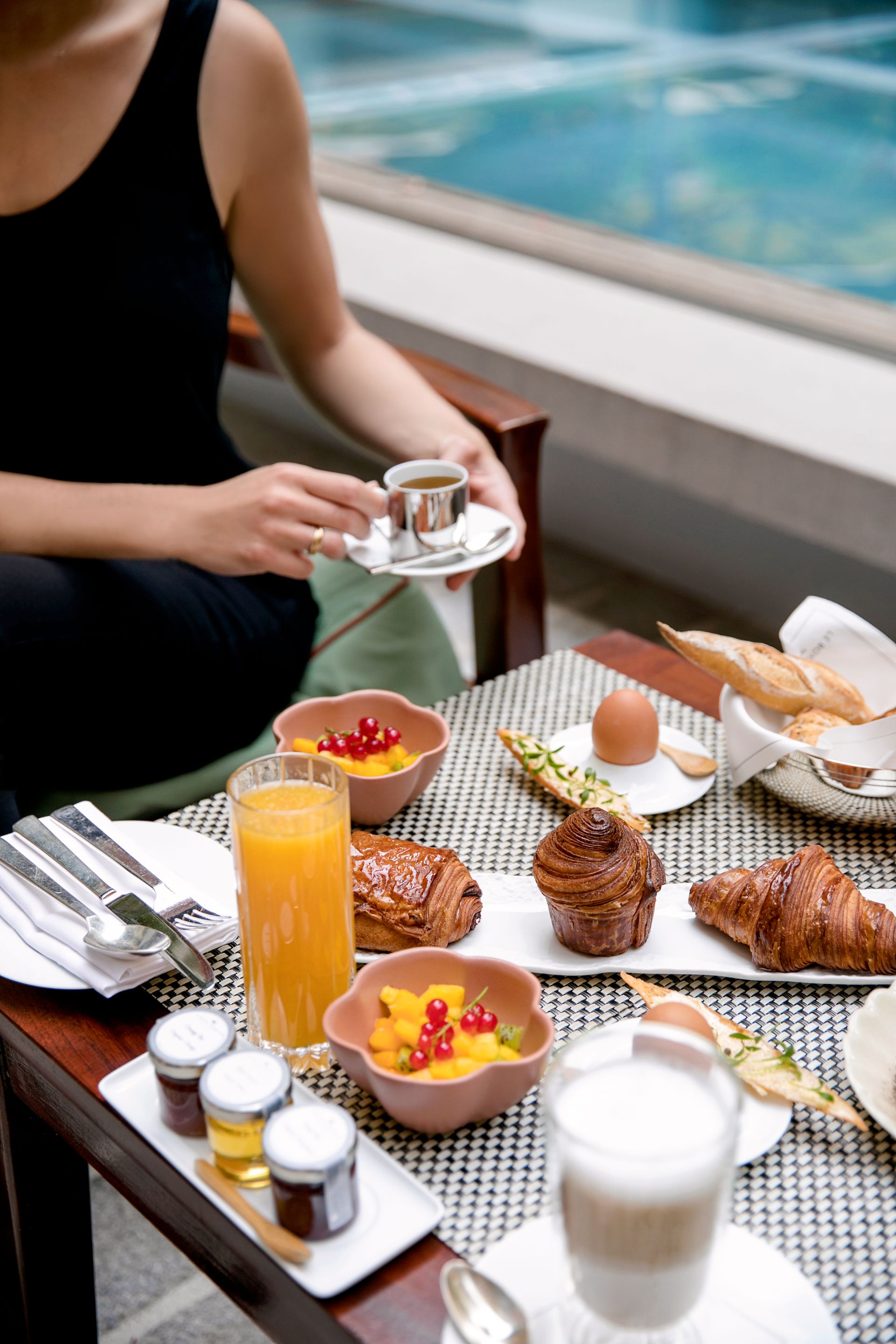 Morning Routine at Raffles Paris