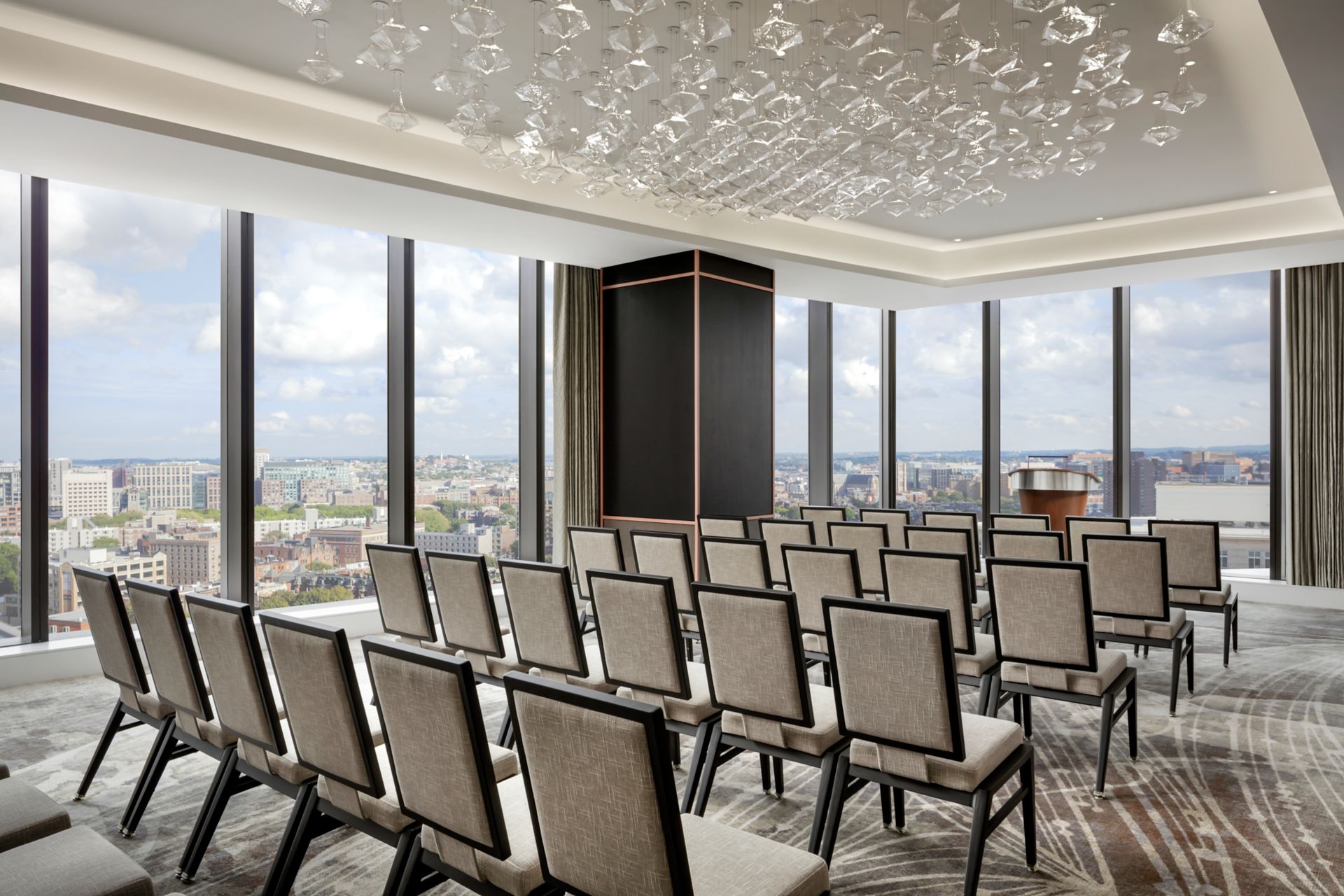 رافلز بوسطن (Raffles Boston) - Luxury hotel in Boston