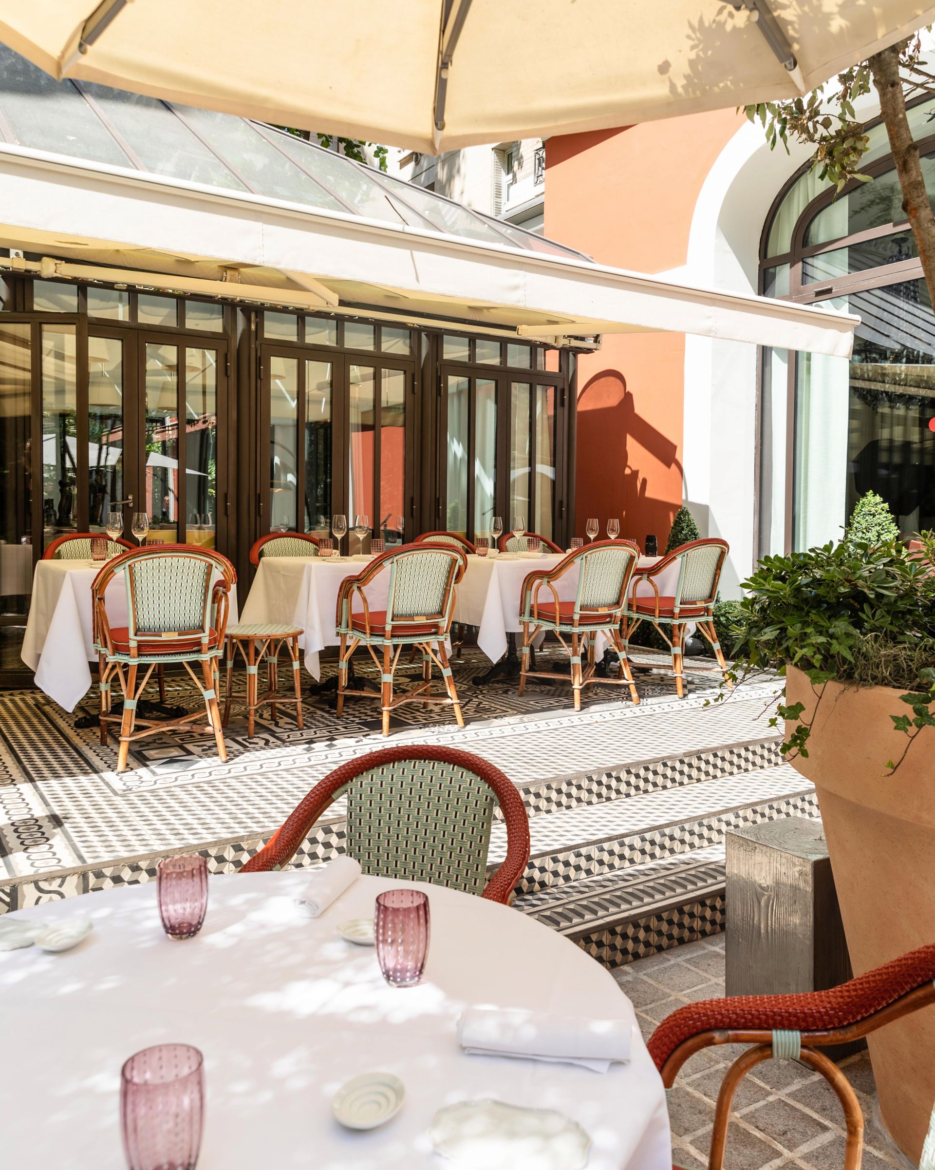 Dining at Raffles Paris