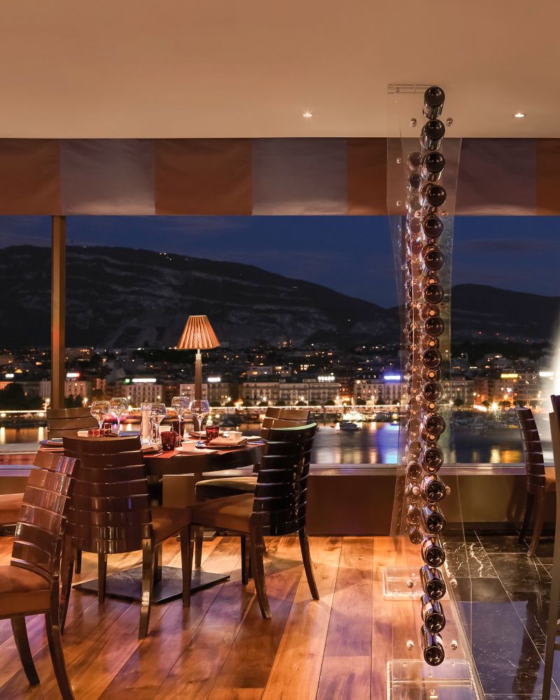 FLOORTWO BAR | Bar à Genève