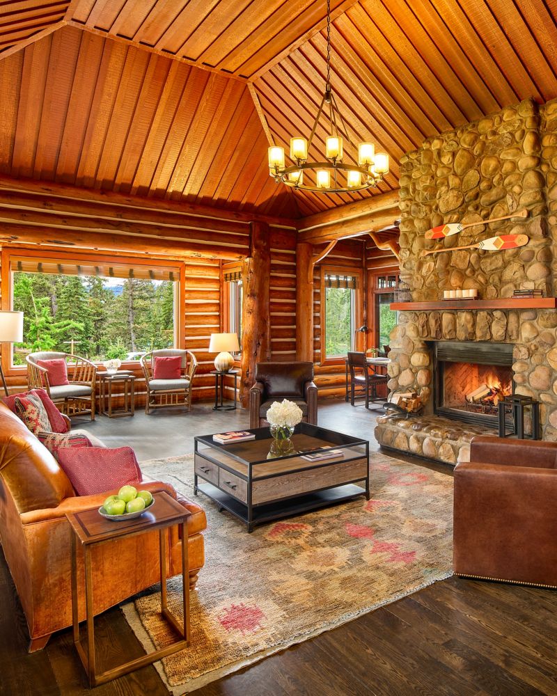 Luxury Hotel in Jasper - Fairmont Jasper Park Lodge
